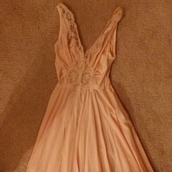 Olga | Intimates & Sleepwear | Vintage Olga Long Bodysilk Nightgown ...